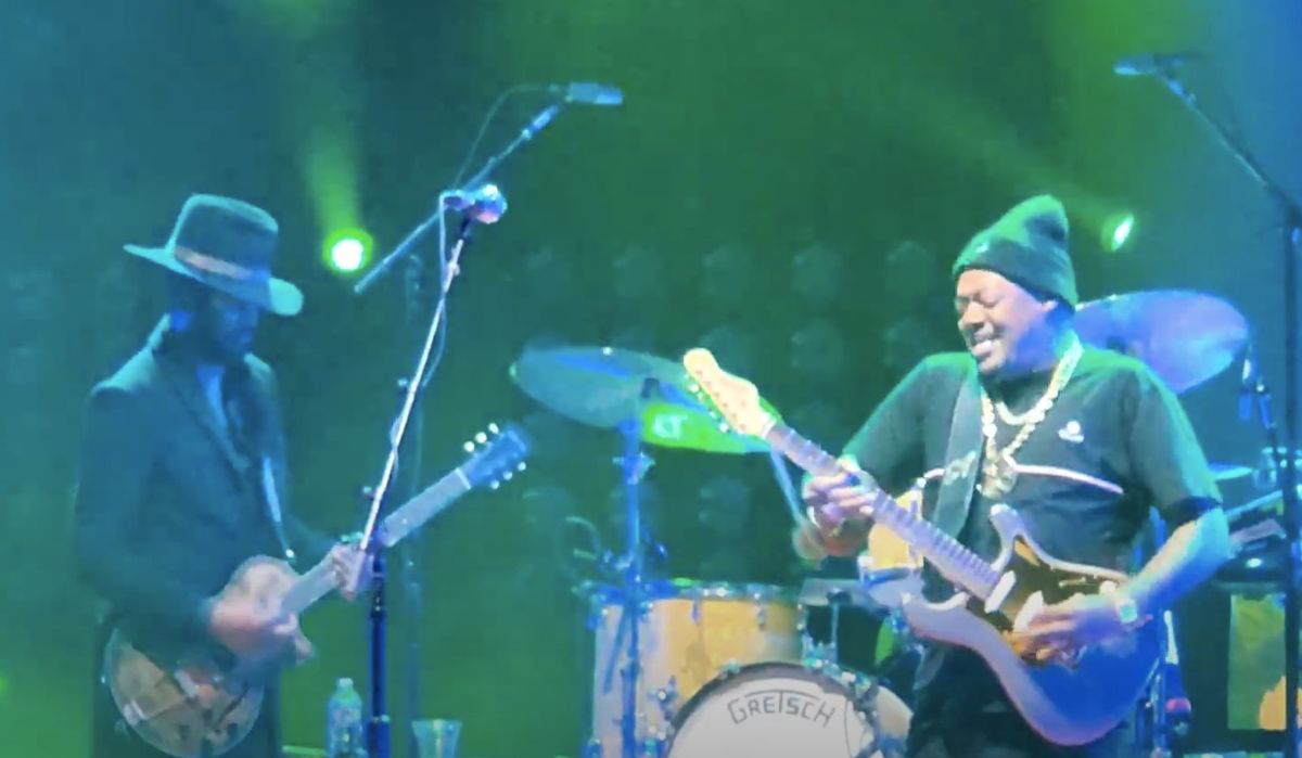Watch Eric Gales turn in one of 2021's most astonishing live guitar ...