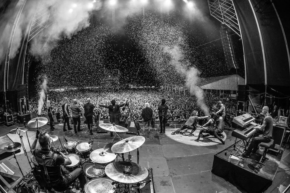 10 tips for taking great crowd shots | Louder