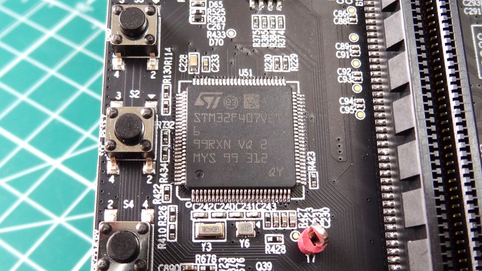 SiFive HiFive Premier P550 Review: High RISC | Tom's Hardware