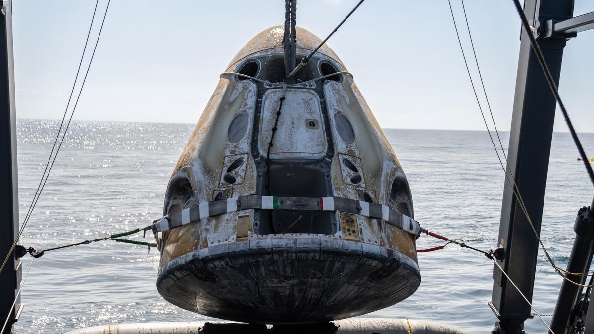 Fram2 astronaut mission's West Coast splashdown opens new era for ...