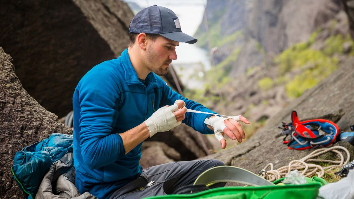 What is climbing tape used for? Climbing tape applications | Advnture