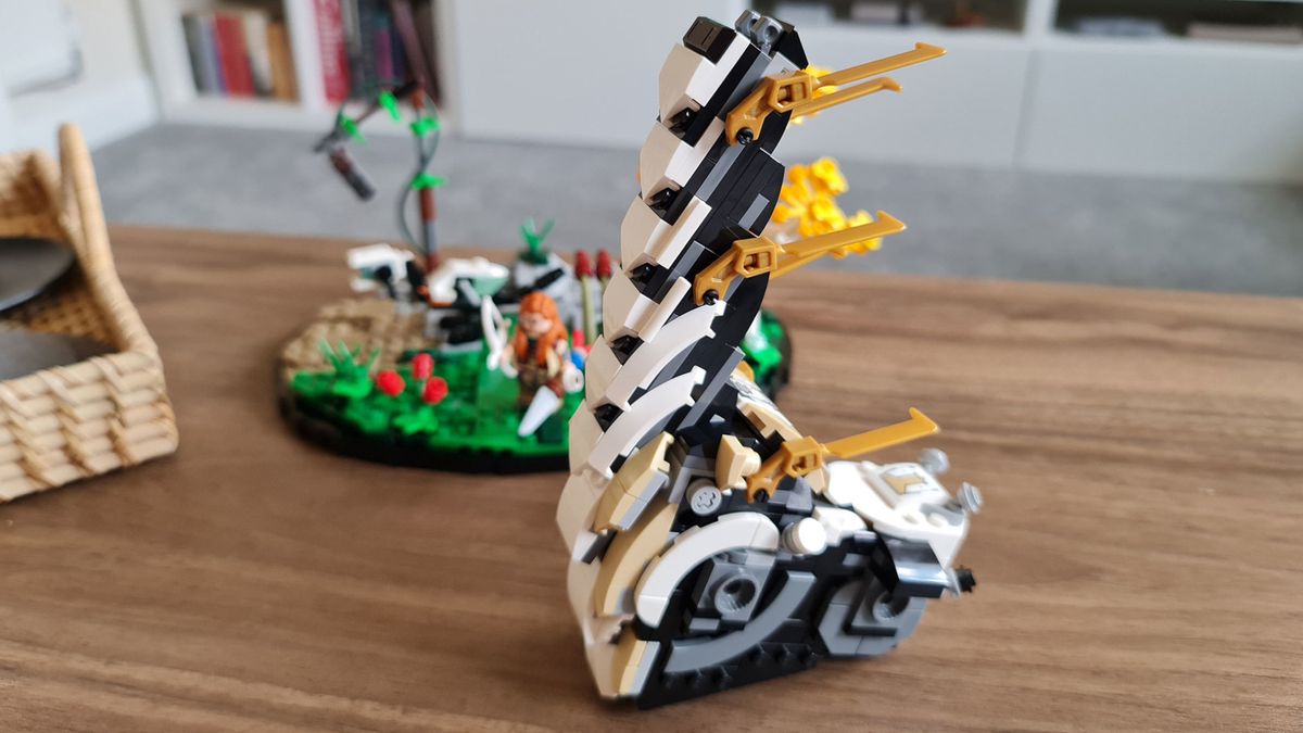 Lego Tallneck review | GamesRadar+
