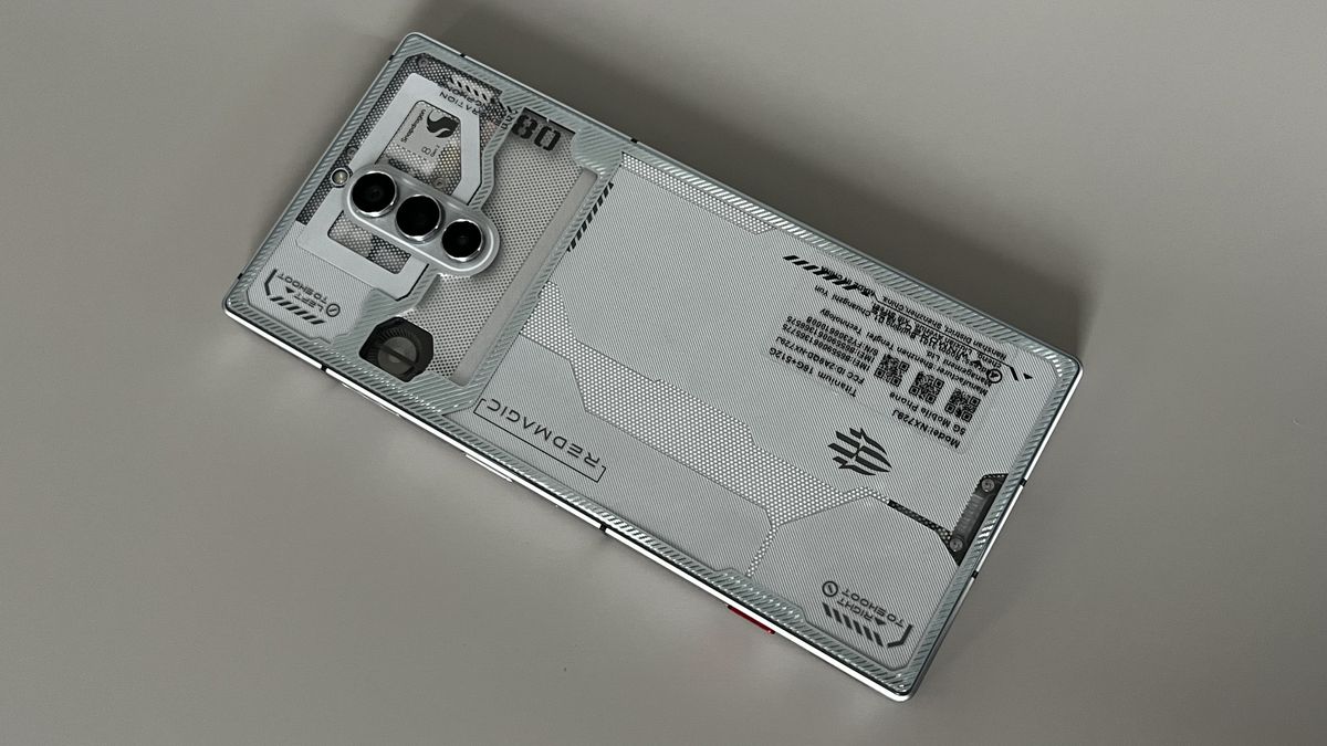 Redmagic 8 Pro Titanium review: gaming phone goodness for a great price ...