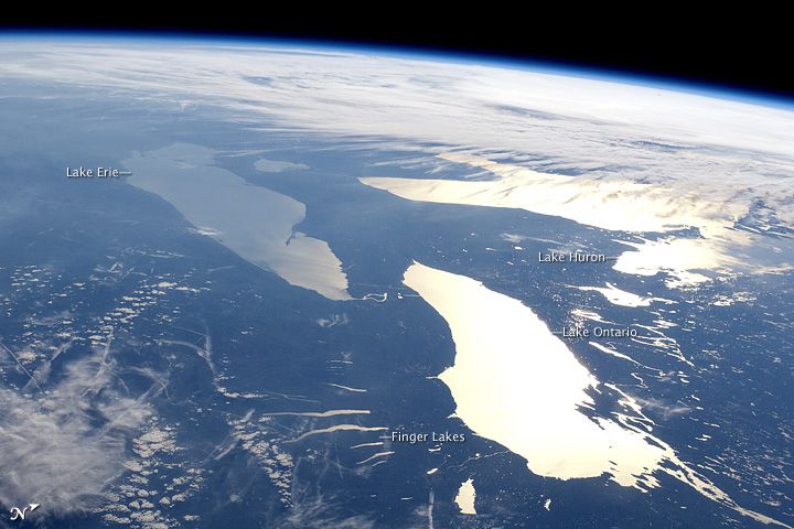 Astronaut Photo Shows Sun Glint Off Great Lakes | Space