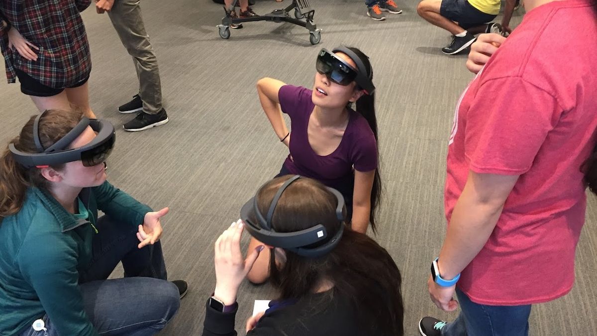 How AR/VR Can Elevate Learning Experiences | AVNetwork
