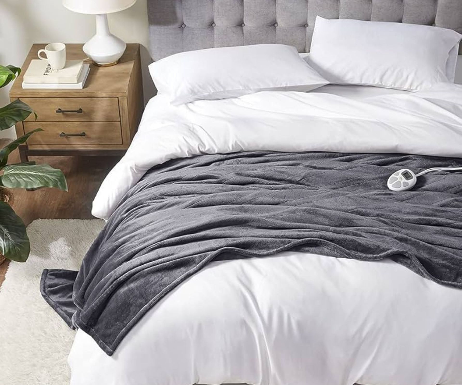 How to make bedding feel warmer in winter − 5 easy upgrades | Homes ...