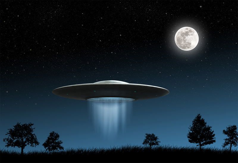 One-Third of Americans Believe in UFOs, Survey Says | Live Science