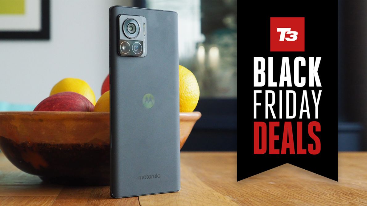 Motorola's best flagship phone just got a massive price cut | T3