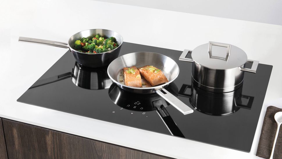 What is an induction hob ⁠— the science behind them and how they work ...