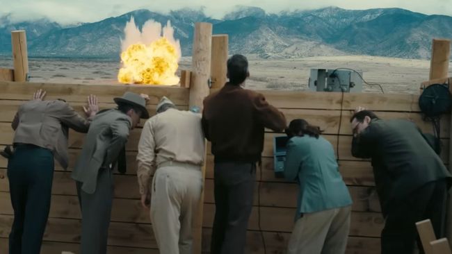 How Christopher Nolan Pulled Off Oppenheimer's Atomic Explosion With ...