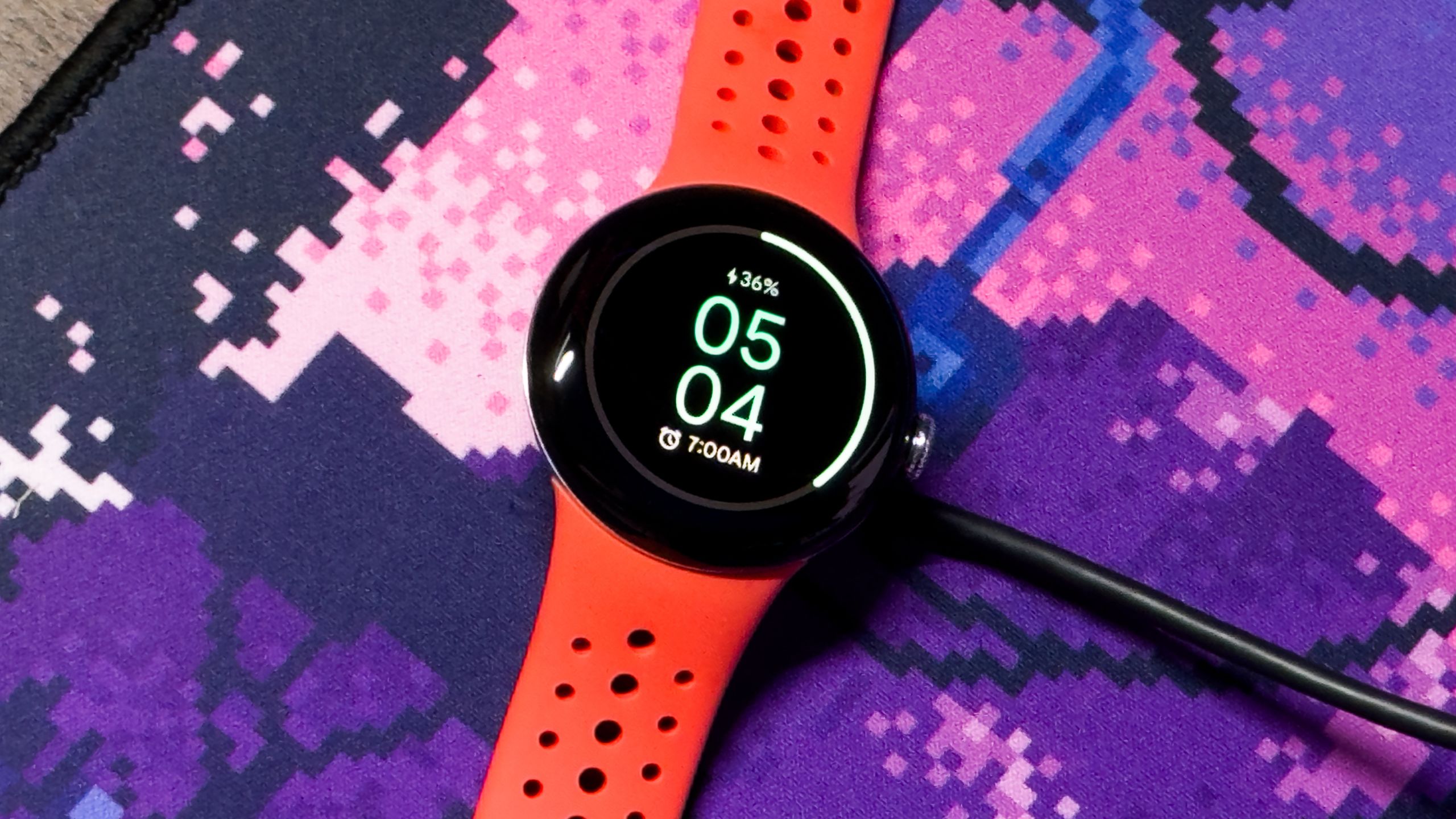 Pixel Watch might soon have a handy feature to track app downloads ...