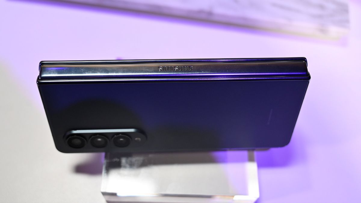 Samsung Galaxy Z Fold 4 announced: Tougher, faster, better cameras, but ...