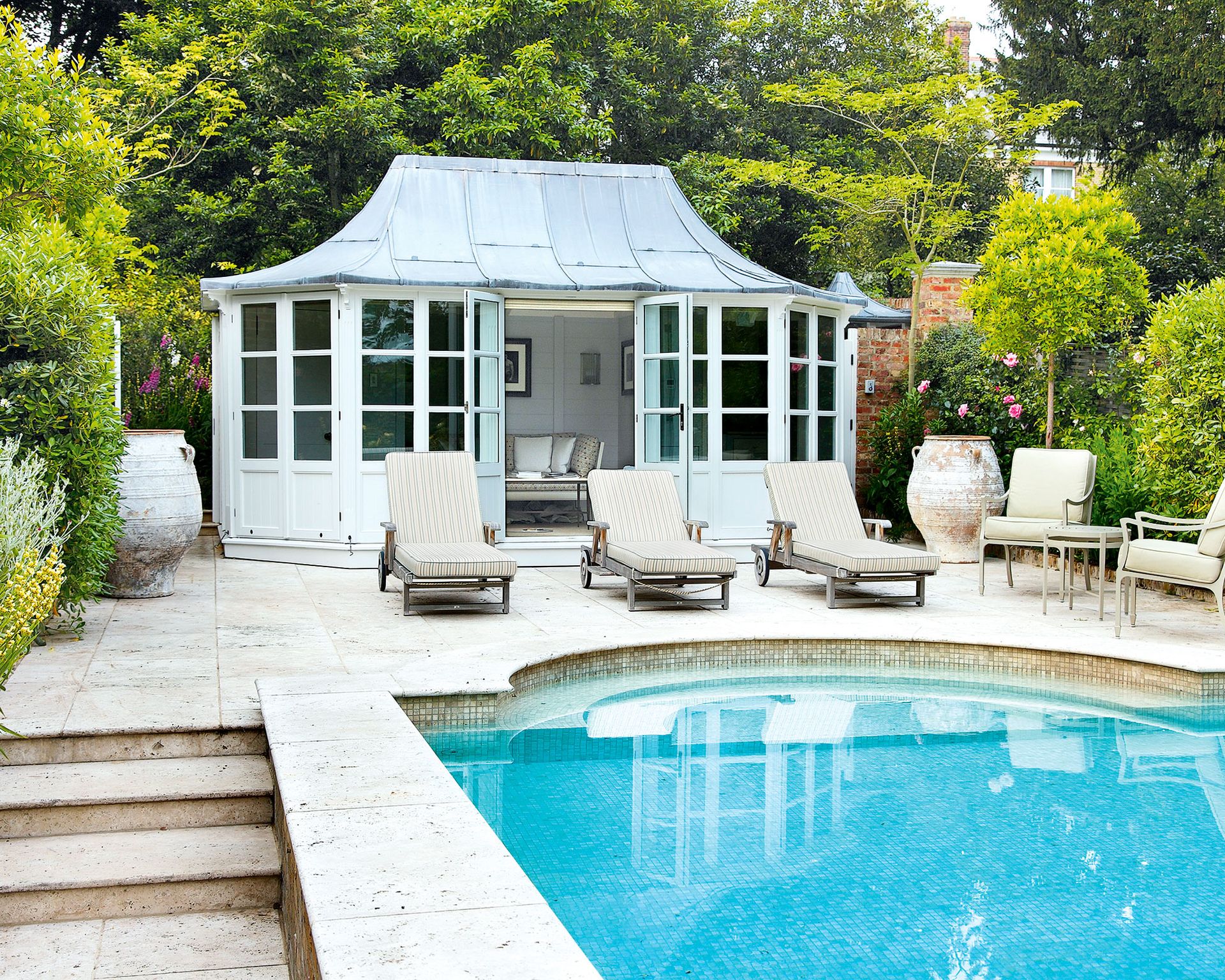 Pool shade ideas: 10 ways to stay cool beside the water | Homes and Gardens
