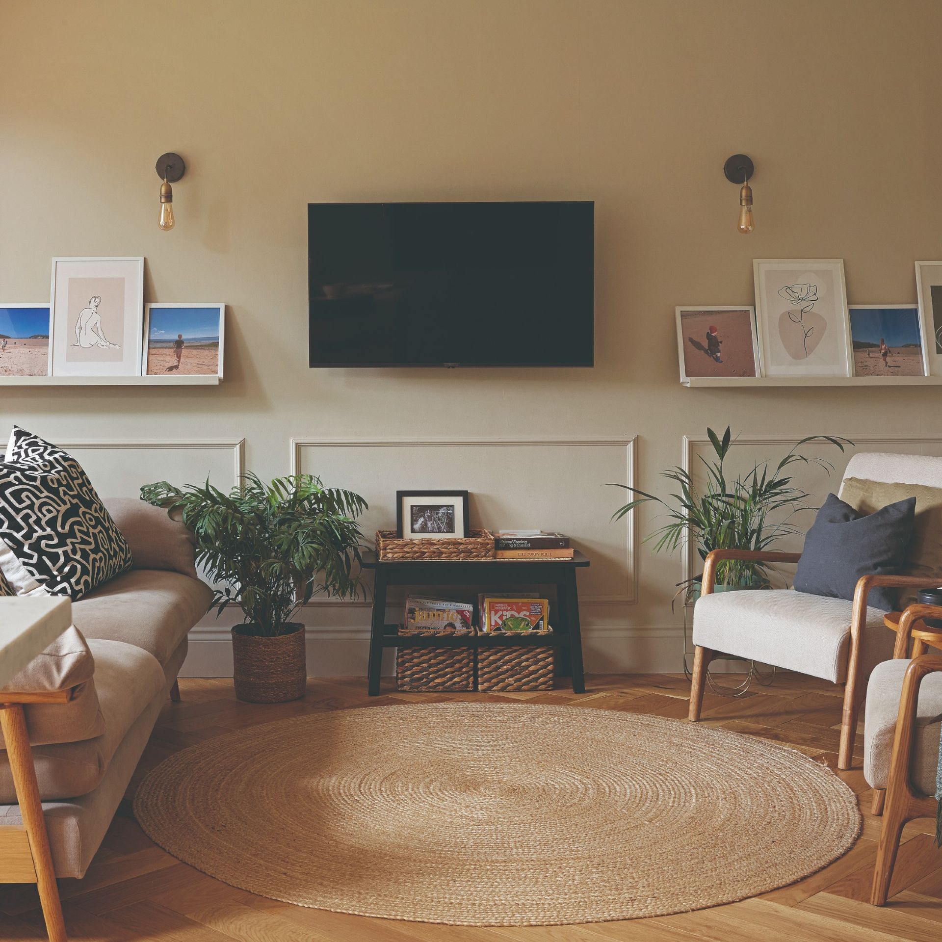 How to hide TV wires – 5 ways to eliminate messy cords | Ideal Home
