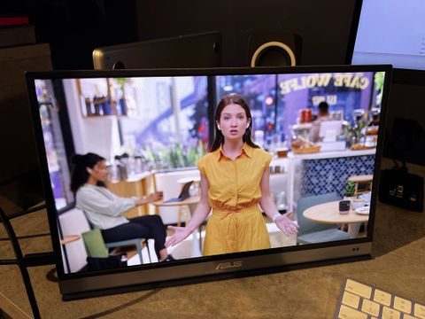 Asus ZenScreen OLED MQ16AH Portable Monitor Review: Great Color, High ...