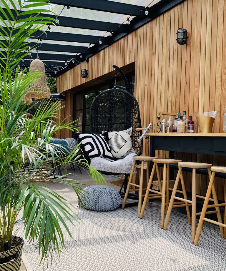 10 Pergola ideas from landscapers for urban backyards | Livingetc