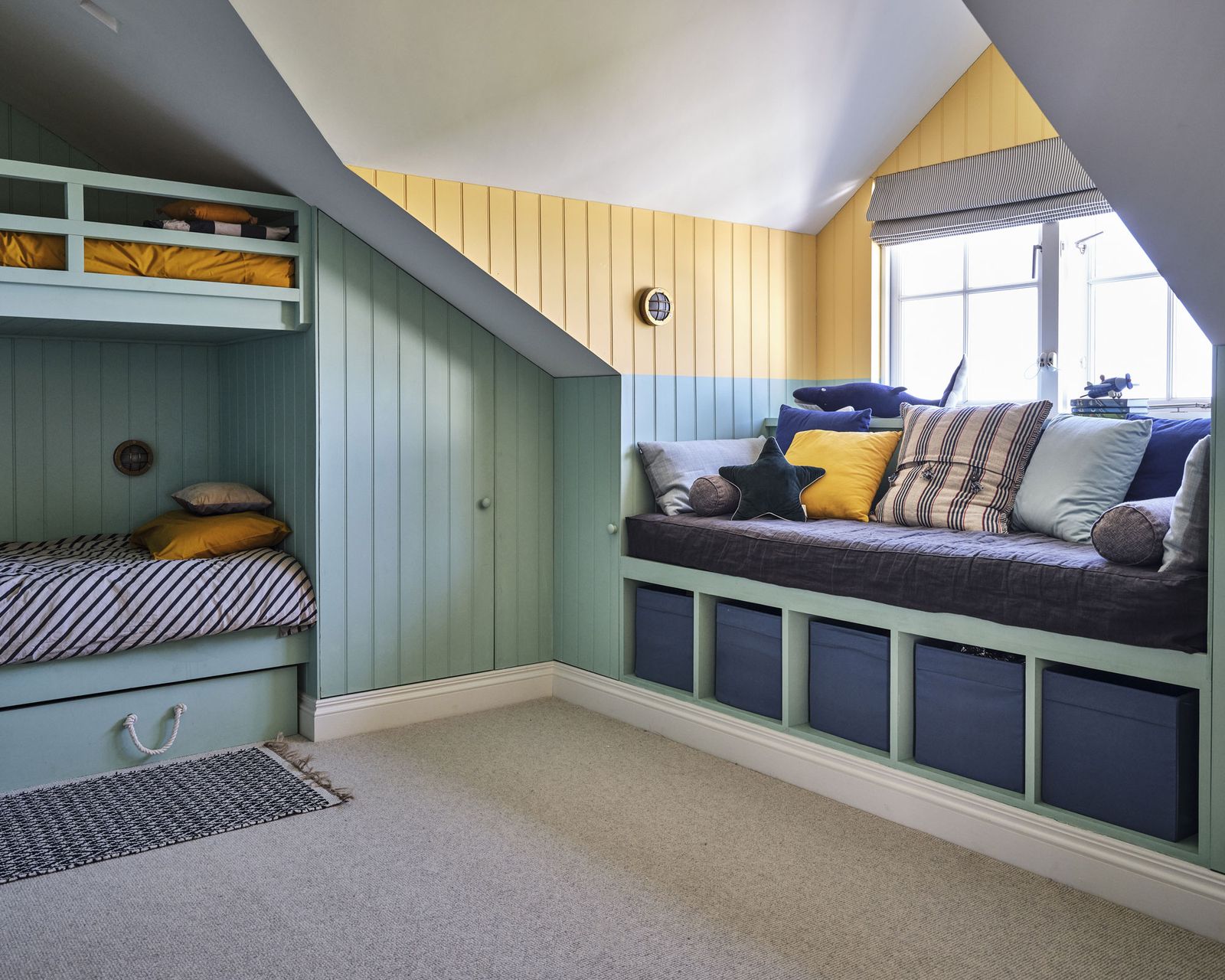 This Cornish home combines New England style with chic interiors ...