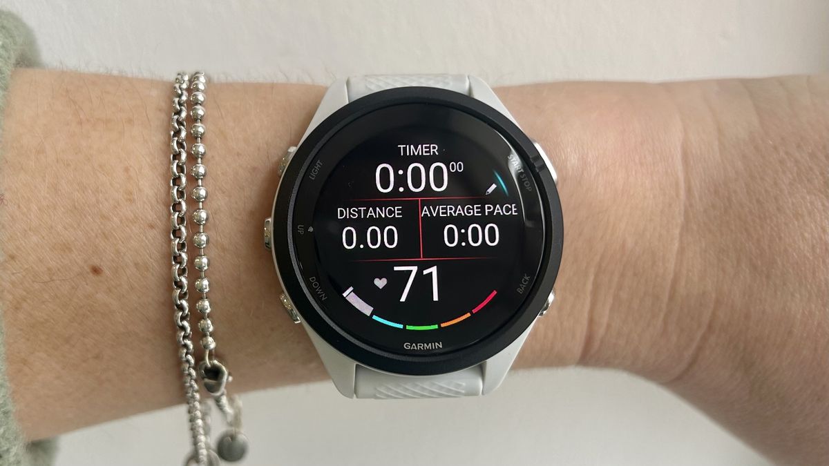 How to change data fields on Garmin Watch | Tom's Guide