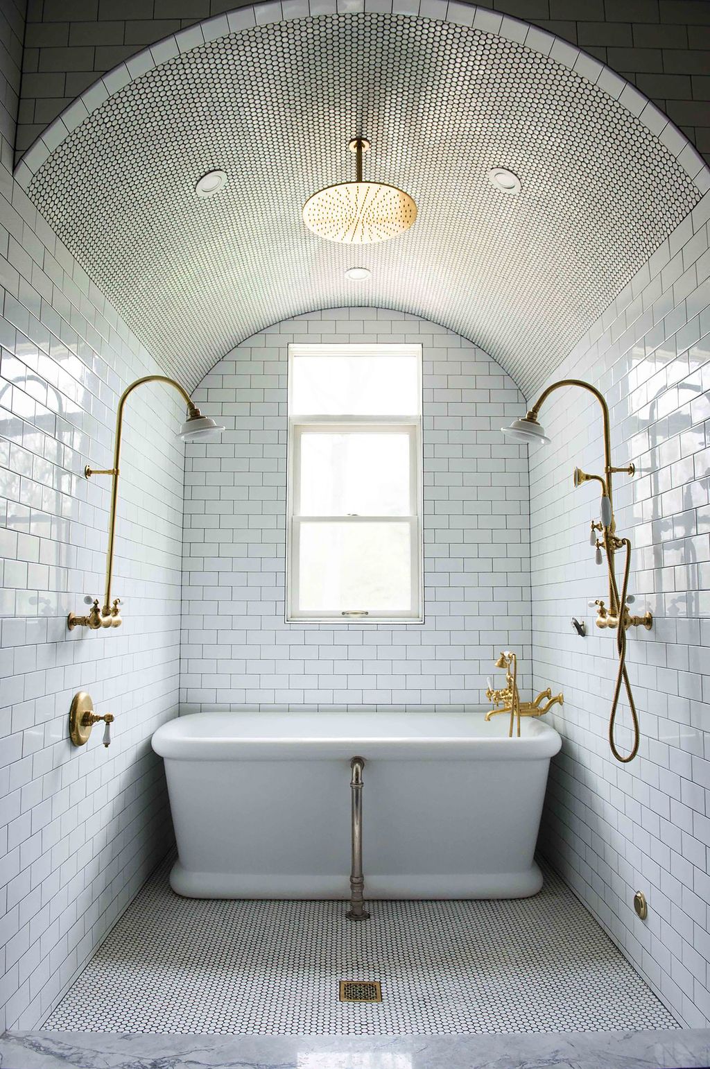 Small bathroom shower tile ideas: 10 looks that stretch space | Homes ...