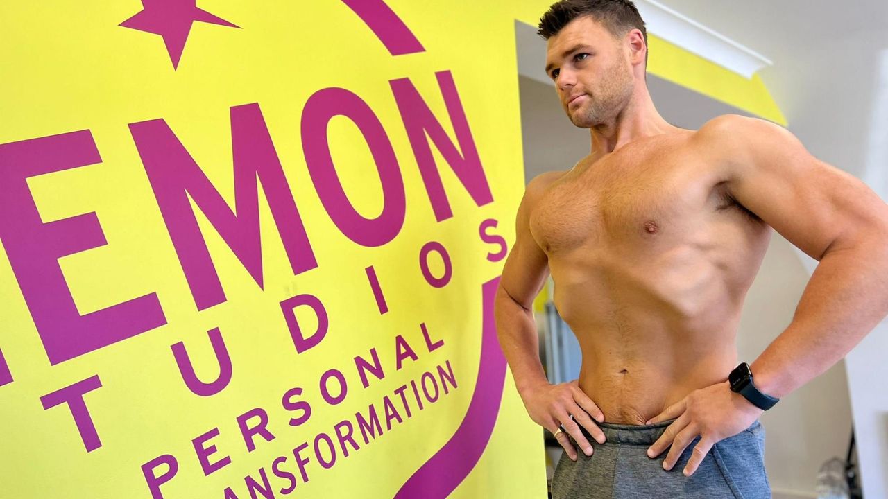 What is stomach vacuuming and can it build abs? | Fit&Well