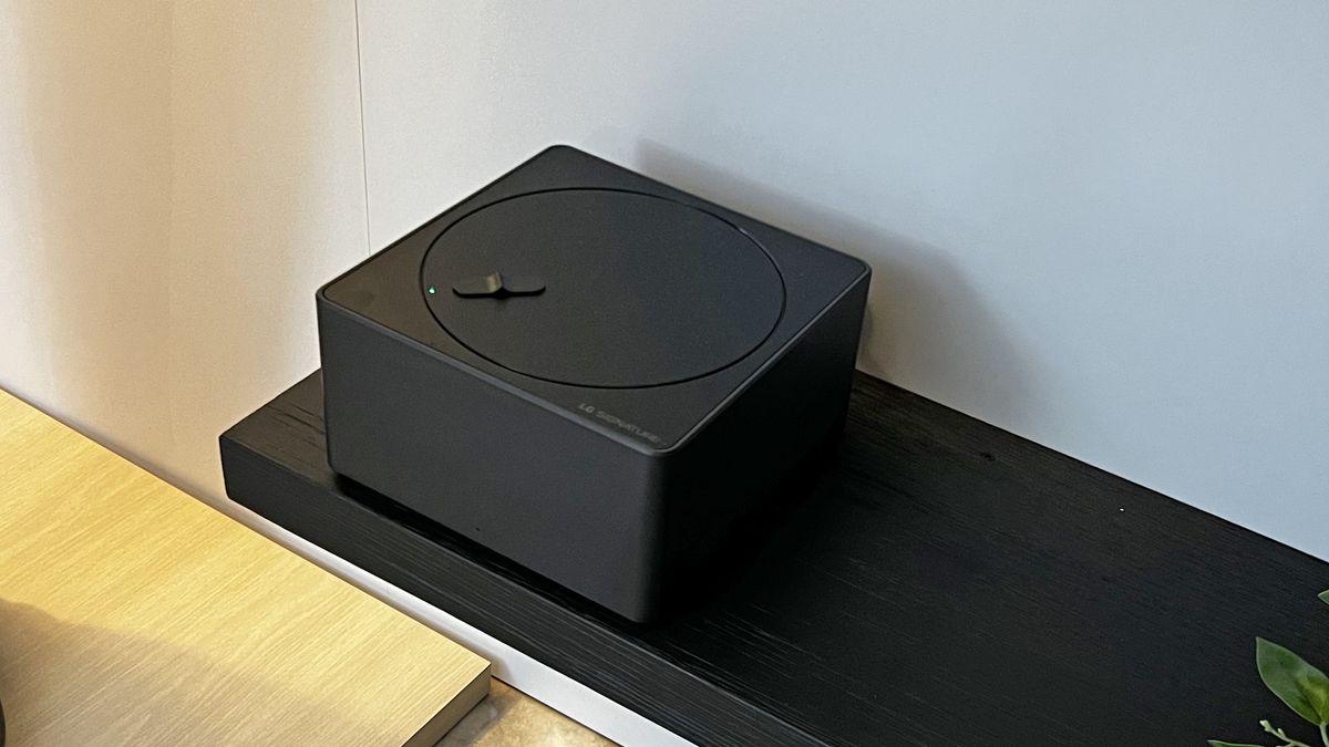 I tried LG’s amazing transparent OLED TV you’ll actually be able to buy ...