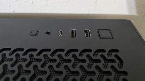 Corsair 3500X ARGB Review: Wrap around with Corsair’s distinctive style ...