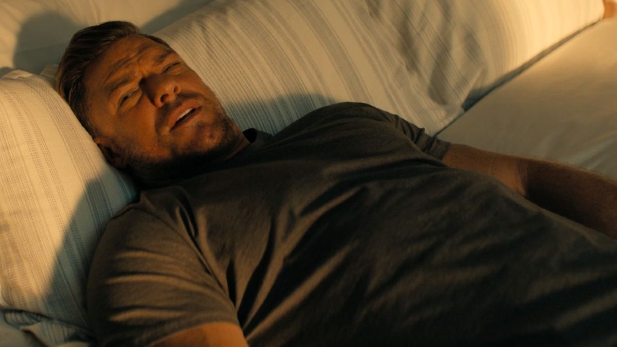 Alan Ritchson Got Real About A Parallel Between Him And Reacher, And ...