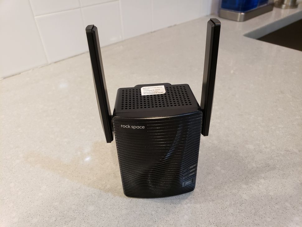 Rock Space AC1200 WiFi Extender review | Tom's Guide