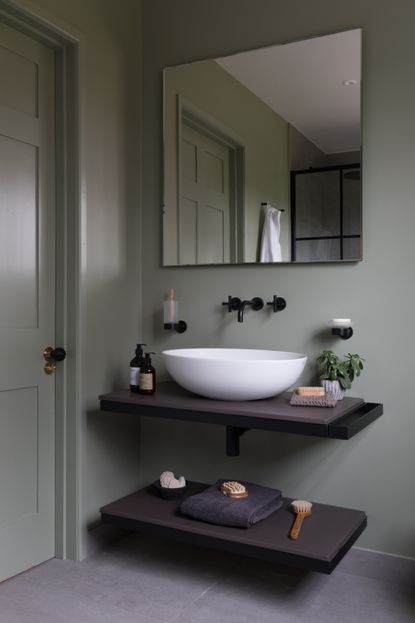 28 stunning green bathrooms to inspire you this year | Real Homes