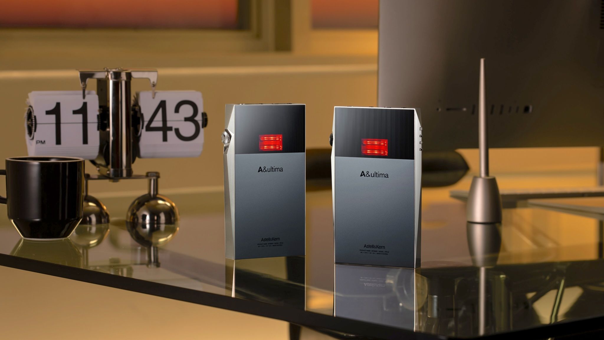 Astell & Kern announces 13-driver(!) earbuds and a new hi-res music ...