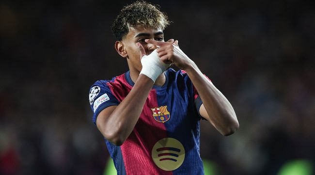 Ranked! The 10 most iconic football shirt sponsors ever | FourFourTwo