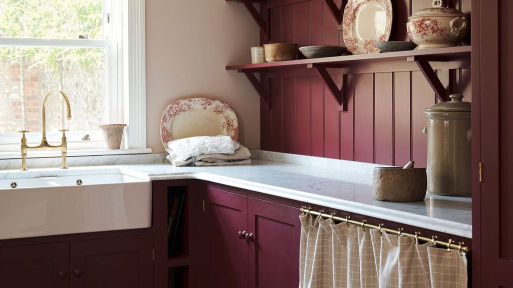 How to sort clothes for laundry – 10 tips to take laundry day from ...