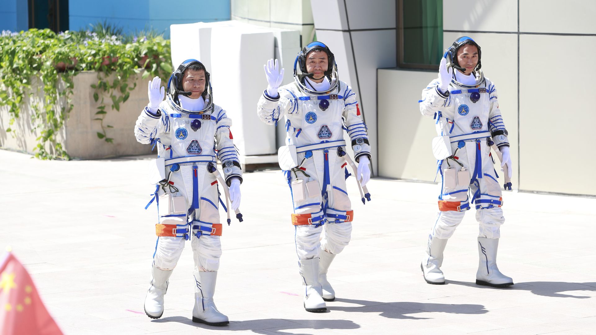 Chinese astronauts are back on Earth after suspected 'space junk ...
