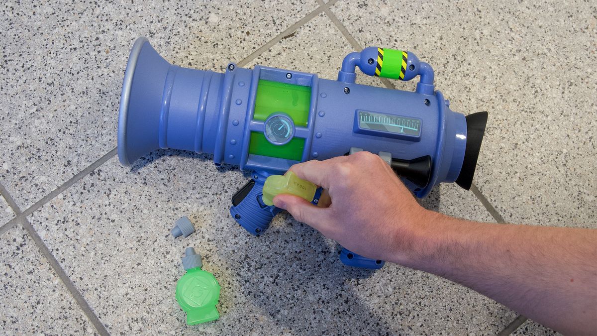 I bought a Fart Blaster: Can this $30 must-have toy trump a pro smoke ...