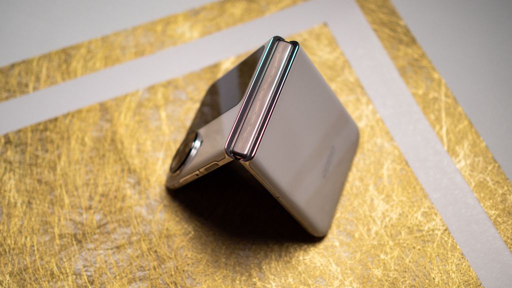 A rumored OnePlus 'Flip' could be the Ace up its sleeve next year ...