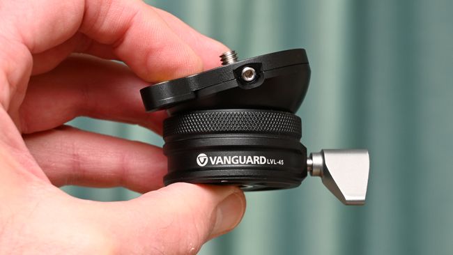 Vanguard LVL Universal Tripod Levelling Adapter review: coming in one ...