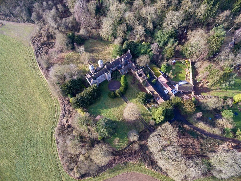 The 20-bedroom castle that went on the market for £500,000 — and what ...
