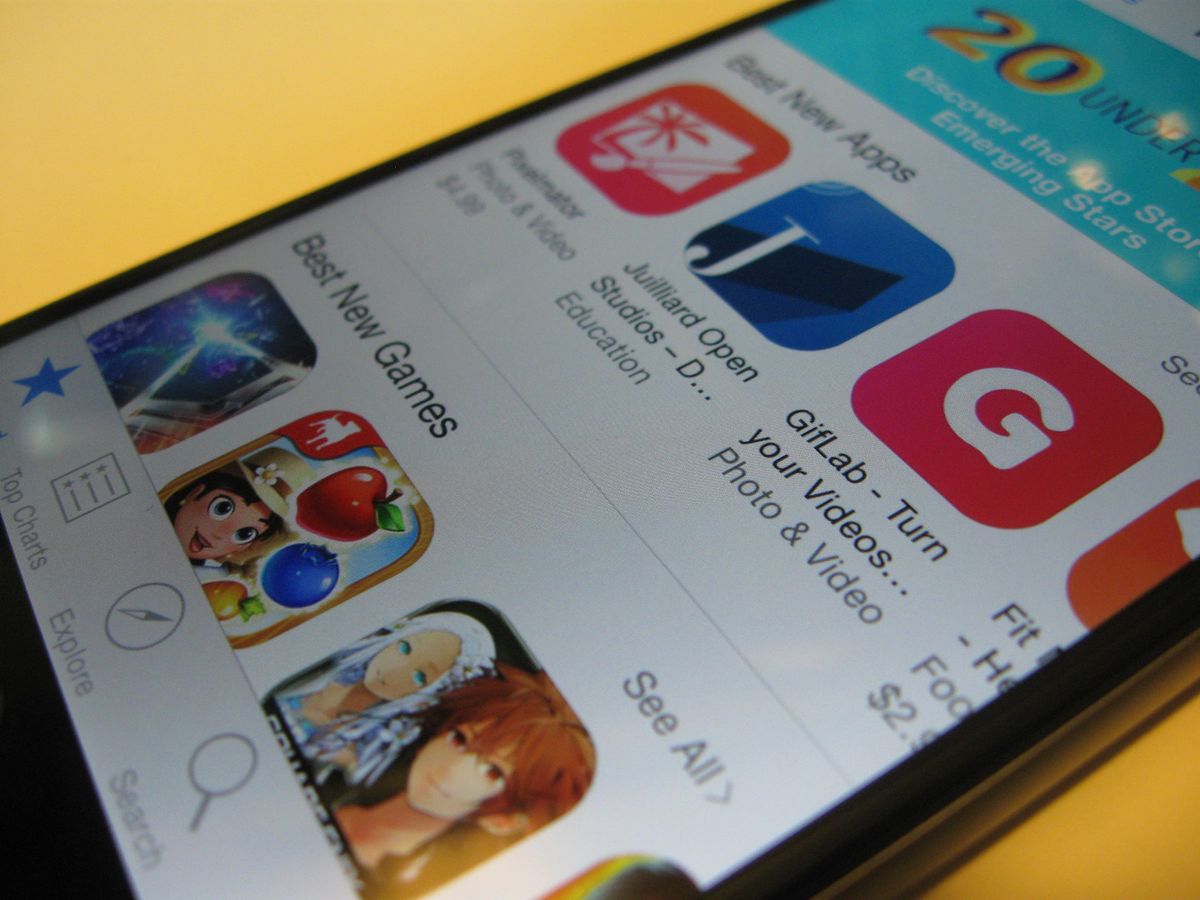 The week's best iPhone games: Her Story, Your Story, and more! | iMore