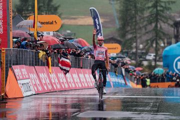 Giro d'Italia stage 17 as it happened: Georg Steinhauser wins as Tadej ...