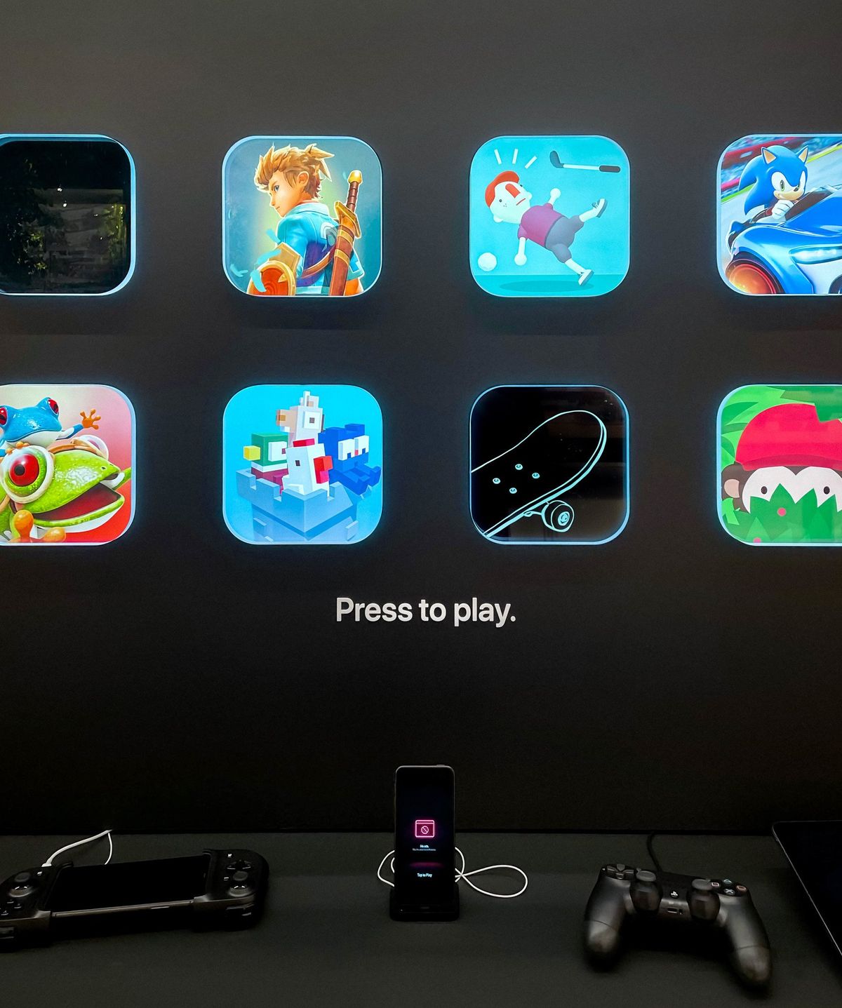 Some Apple Stores now feature an interactive Apple Arcade display | iMore