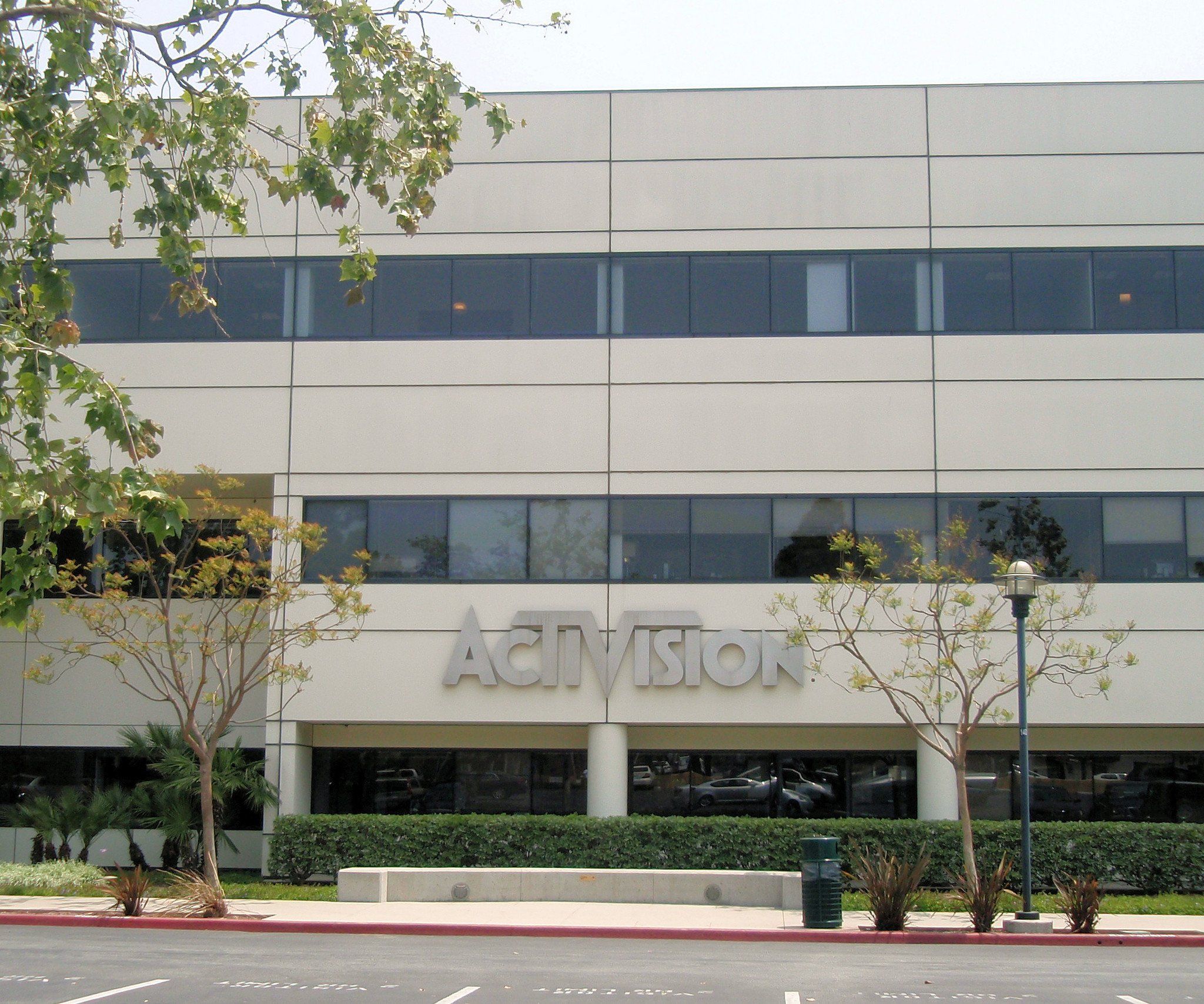 Activision Blizzard execs send two very different emails in response to ...