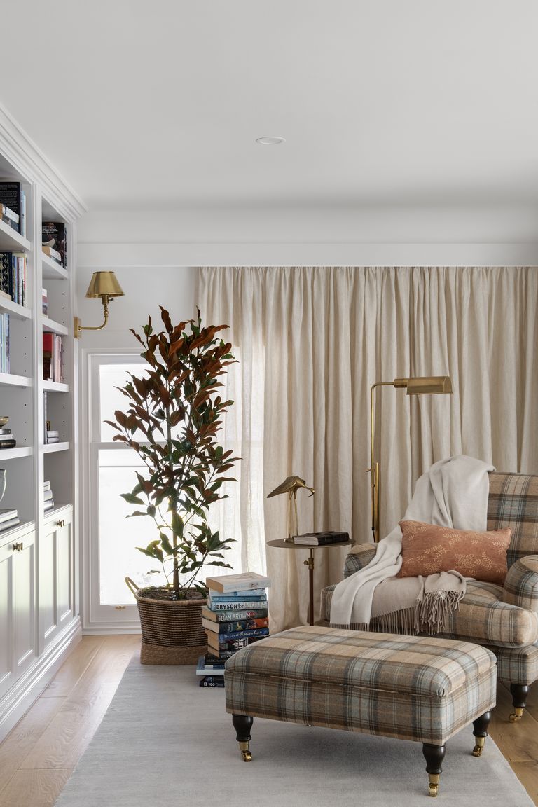 These 5 finishing touches will elevate your curtains | Livingetc