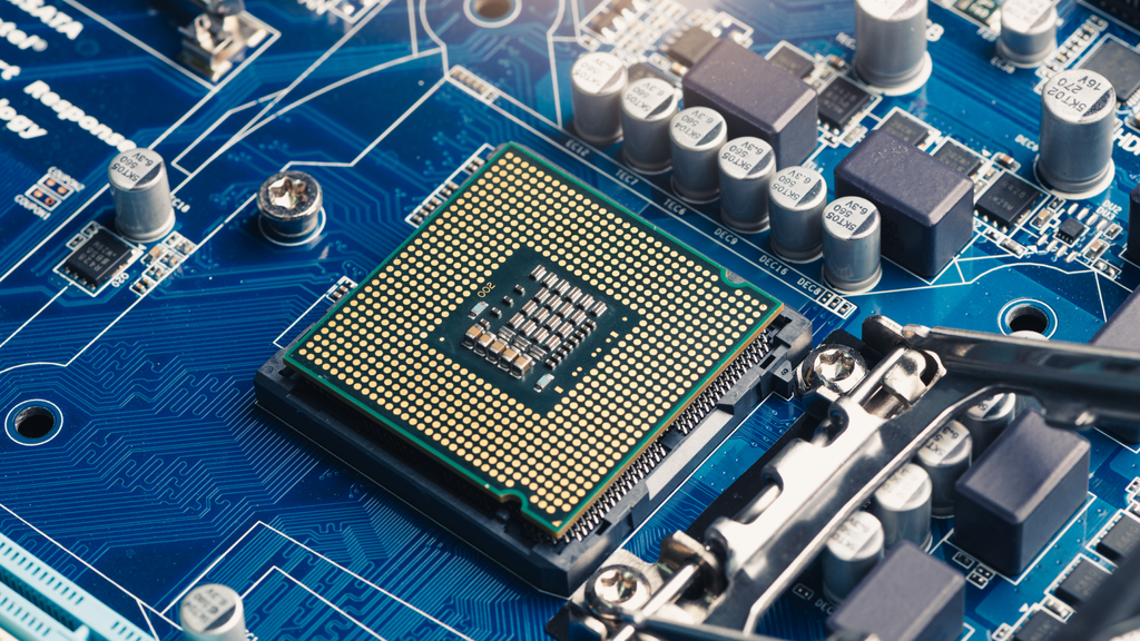 China solves 'century-old problem' with new analog chip that is 1,000 ...