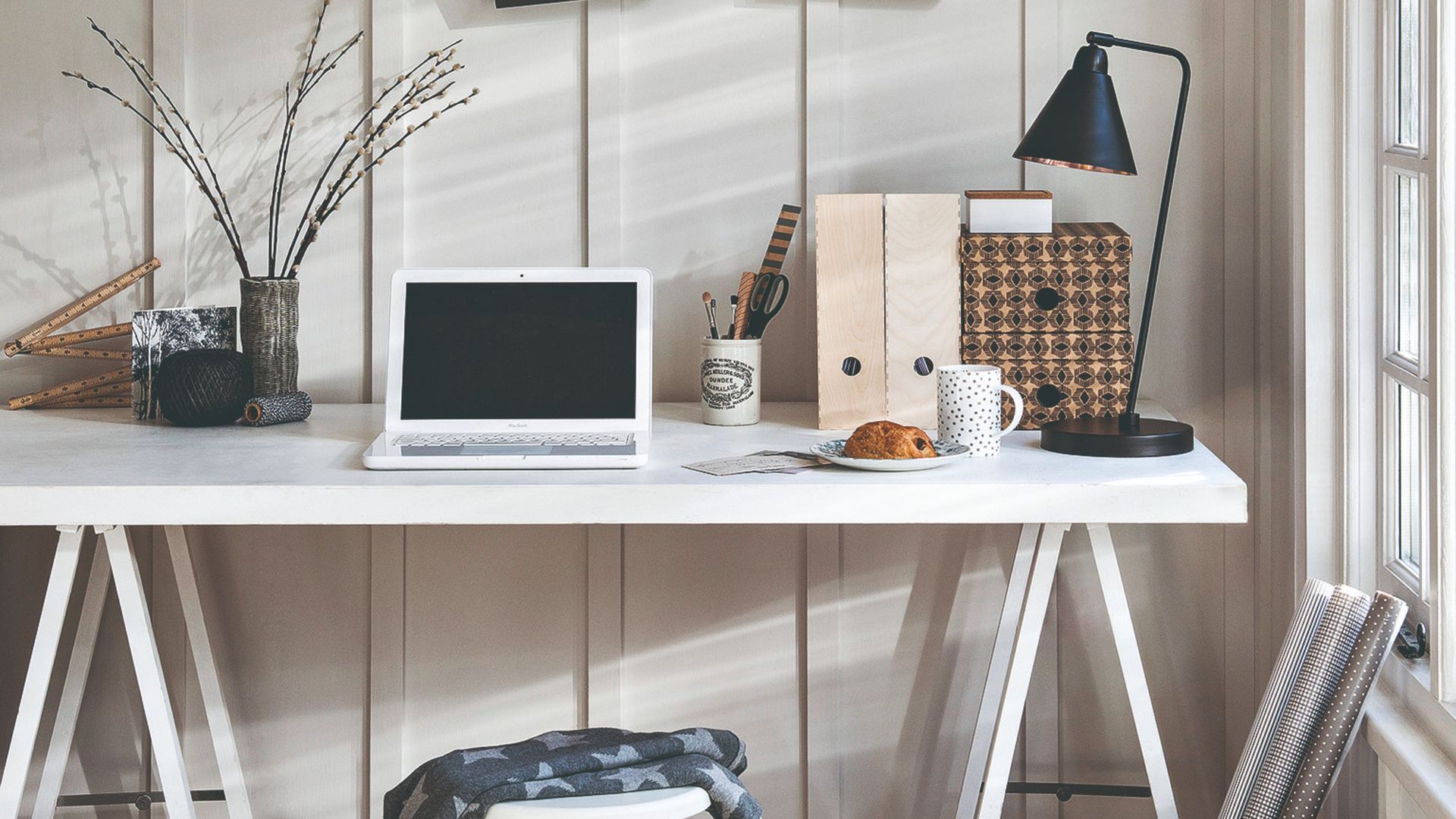 32 small home office idea for an inspiring WFH space | Ideal Home