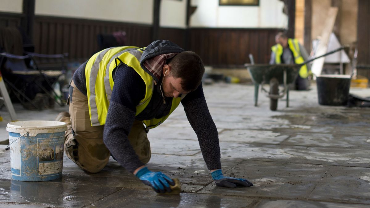 Seven million UK workers living in poverty | The Week