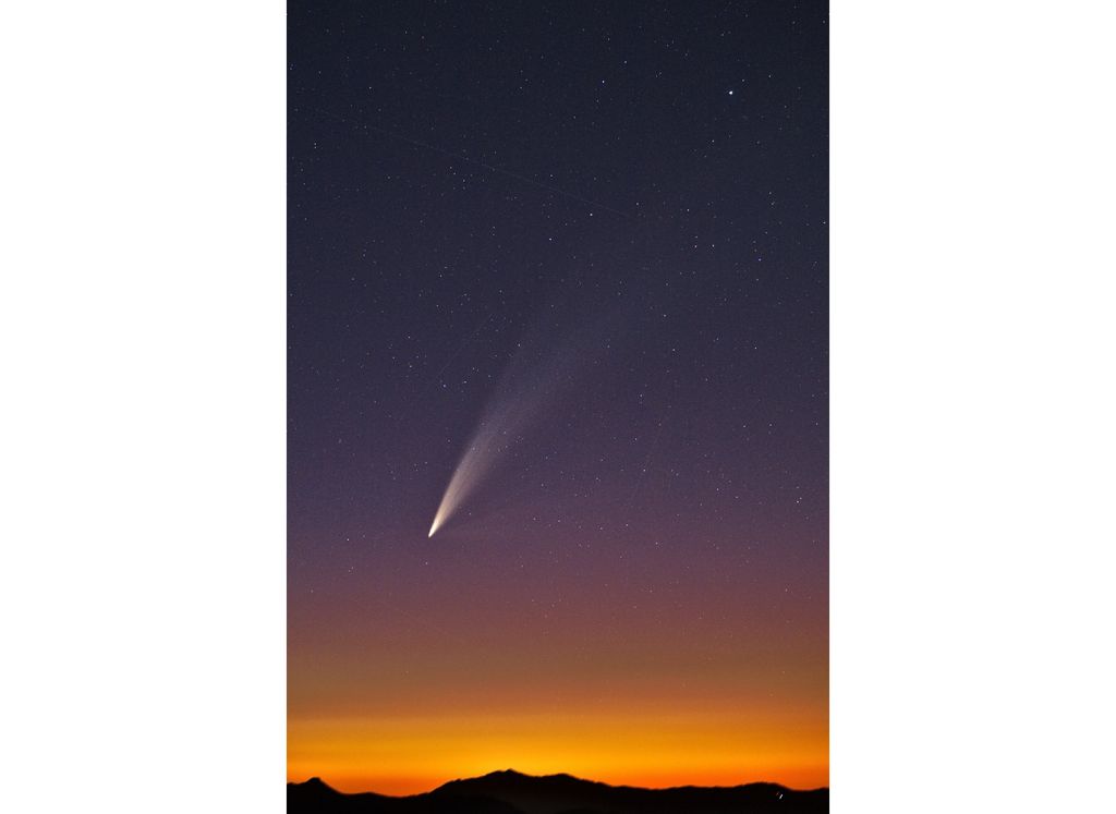 Space photo of the week: The last view of the 'Great Comet of 2025' for ...