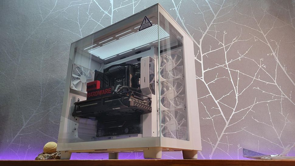 Hands On: NZXT Takes on Hyte With Glass-Happy H9 Dual-Chamber Chassis ...