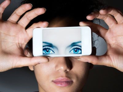 How to Stop Your Smartphone from Stealing Your Identity | Tom's Guide