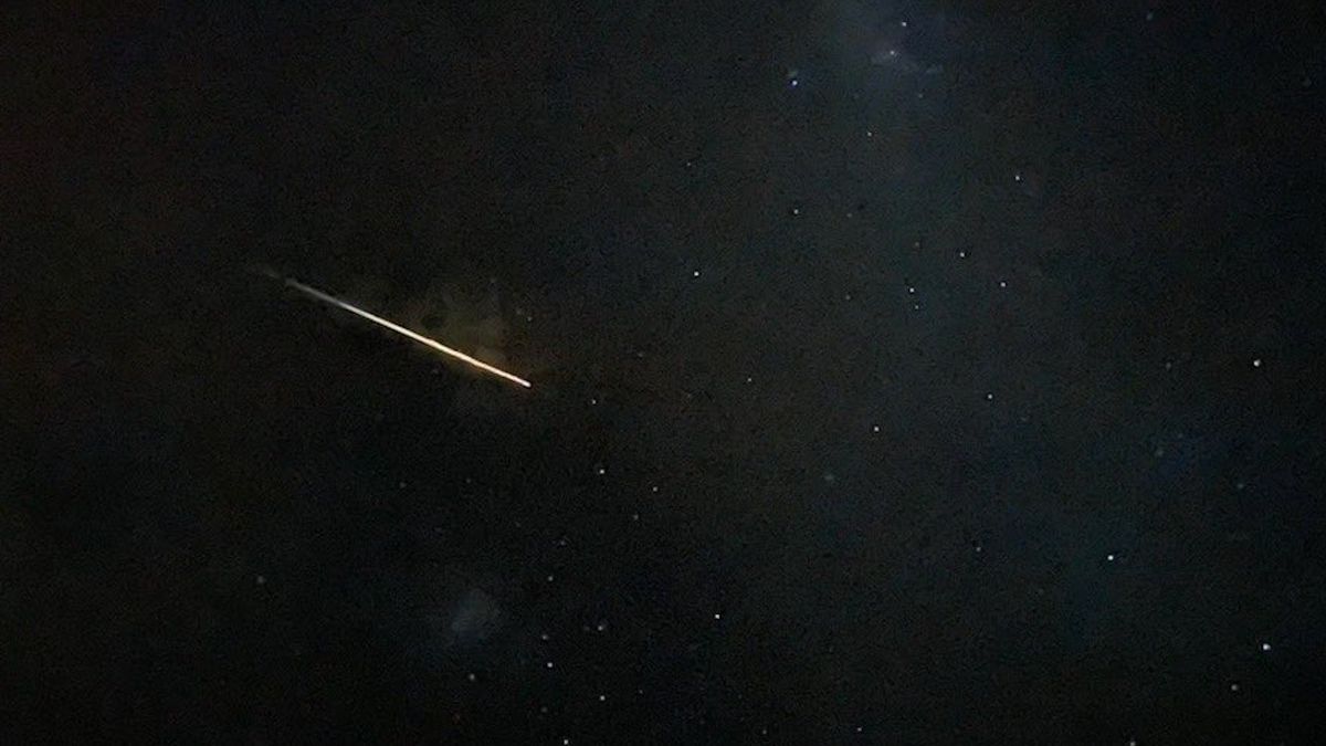 Varda space capsule returns to Earth in 1st commercial landing in ...