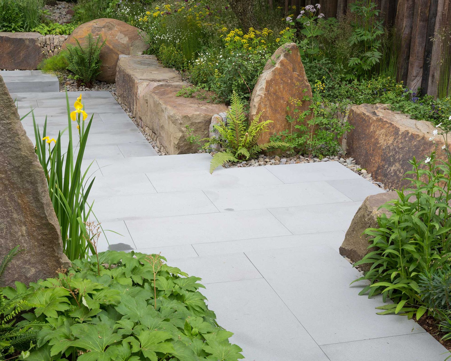 Patio edging ideas: 10 stunning ways to border your space | Gardeningetc